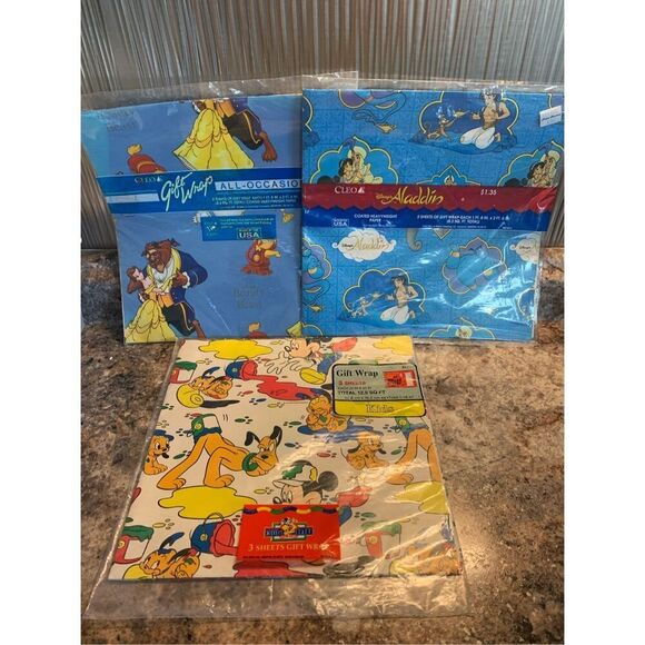 Disney | Party Supplies | Vintagenew Old Stock Disney Wrapping Paper ...